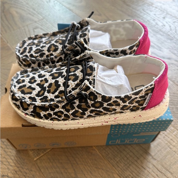 Hey Dude | Shoes | Hey Dude Wendy Youth Cheetah | Poshmark